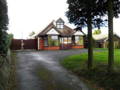 Property Valuation Nevson Coventry Road Fillongley Coventry North Warwickshire Cv7 8bz