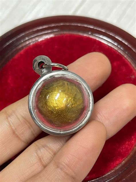 ลูกอมหลวงปู่ทิม วัดละหารไร่ พุทธคุณโดดเด่นทาง โชคลาภ แคล้วคลาด เมตตาเสน่ห์มหานิยม ติดต่อ