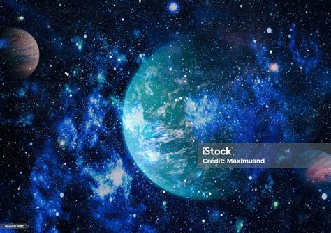 깊은 공간에 나선 갤럭시입니다 Nasa에서 제공 하는이 이미지의 요소입니다 0명에 대한 스톡 사진 및 기타 이미지 0명 과학 나선형 Istock