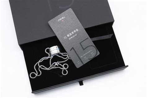 魅族15發佈在即，讓我們盤點一下魅族歷代發佈會的邀請函 每日頭條