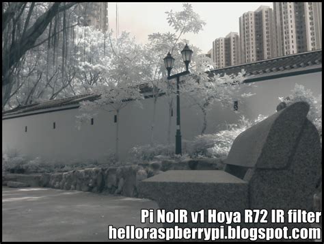 hello raspberry pi compare pi camera noir v1 vs v2