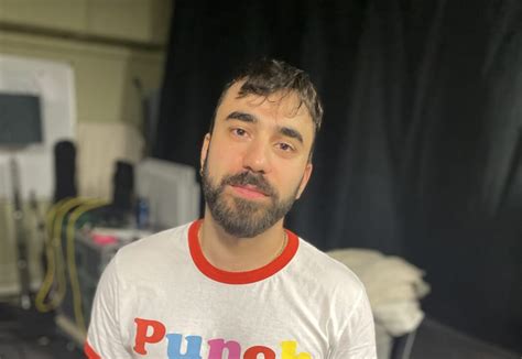 Ferhan Sayili Kora Winter über Das Anti Nazi Shirt Für Das Er Aus