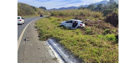 Mulher De 26 Anos Morre E Seis Pessoas Ficam Feridas Em Acidente