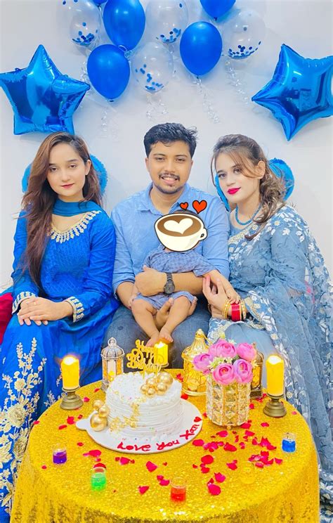 ফয়সাল আজ আমার একমাত্র ছোট বোনের জন্মদিন জন্মদিনের শুভেচ্ছা রইলো। দোয়া করি সপ্নের সমান বড় হ