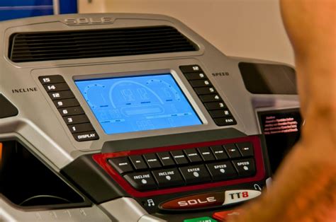 Army Troops Undergo Running Analysis In Prep For Army Ten Miler Article The United States Army