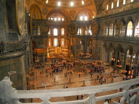 ΤΑ ΜΥΣΤΗΡΙΑ ΚΑΙ ΟΙ ΘΡΥΛΟΙ ΤΗΣ ΑΓΙΑΣ ΣΟΦΙΑΣ Κωνσταντινούπολη Ναός Μνημεία