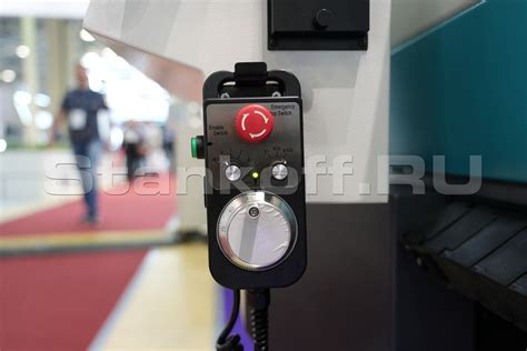 Токарный станок с ЧПУ Dmtg Cks500 1500 Siemens Китай купить в Москве по низкой цене Станкофф Ru