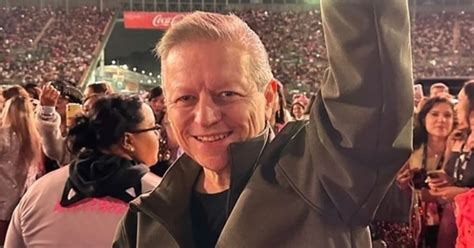 ¿qué ‘era Swiftie Representó Así Fue Vestido Arturo Zaldívar Al Concierto De Taylor Swift En