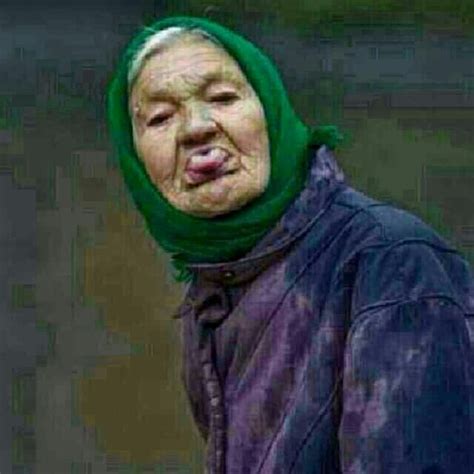 مهسا برنا مربی تکواندو طرفداری