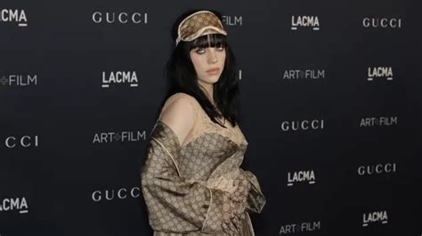 Billie Eilish Hatte „schreckliche Beziehung“ Zu Ihrem Körper