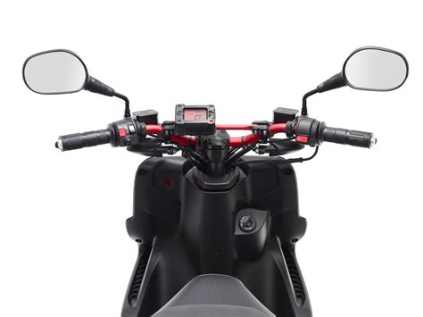 Motorrad Vergleich Peugeot Speedfight Lr Vs Yamaha Aerox Naked