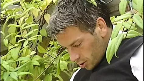 Zenza Raggi Videos Neues Seite 2