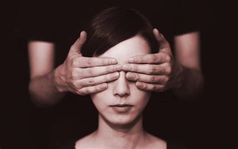 Blindfold Sex A Simple Way To Add Spice To Your Intimacy ZOMG Candy