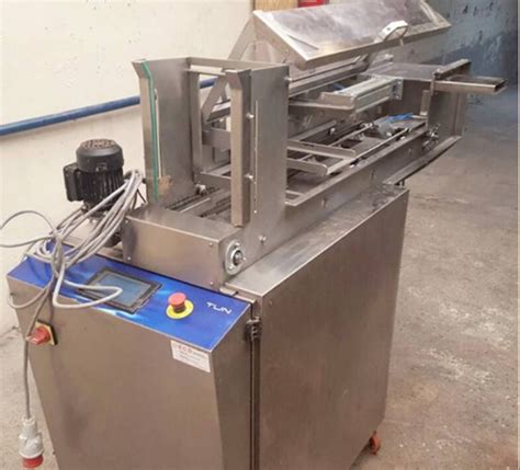 Mould Loader Small Scale Cocoa Processing