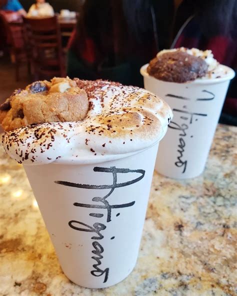 Lower Lonsdale North Vancouver — Vancouver Hot Chocolate Festival