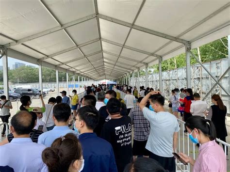 探访北京核酸检测点：检测量翻了好几倍 组图 图片中国中国网
