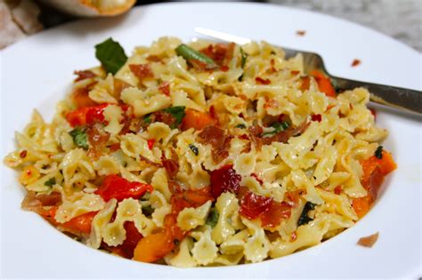 Pasta Salad With Basil And Charred Bell Peppers