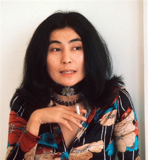 25 Feminists With Really Great Hair Yoko Ono John Lennon Yoko Ono John Lennon And Yoko