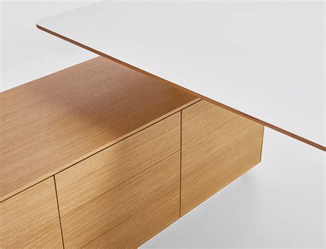 Simplic System Of Tables And Desks