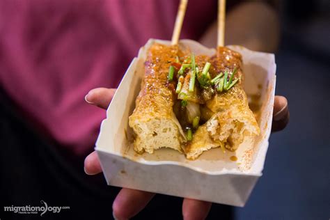 What To Eat At Shilin Night Market And Surprise Stinky Tofu