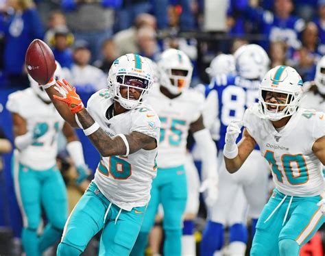 Steven Parker Ranked As Miami Dolphins Player Most Likely To Make Statement In Training Camp