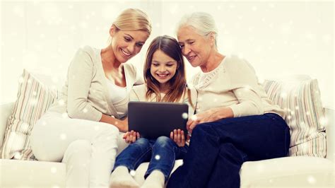 Supermamás La Maternidad Entre La Crianza De Las Abuelas Y Los Nuevos Desafíos Que Plantean