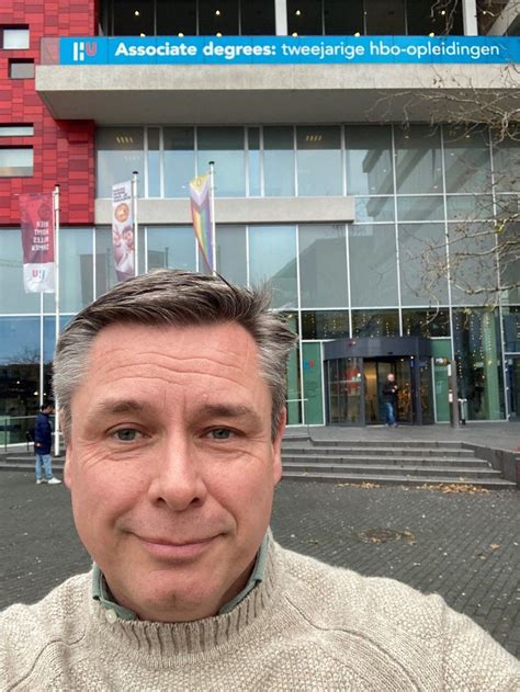 Na Een Korte Sabbatical Ben Ik Erg Blij Te Kunnen Aankondigen Dat Ik