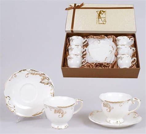 Сервіз чайний Золотий лист 12 предметів на 6 персон Золотой лист Сервизы Золото