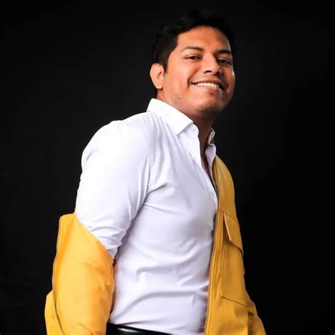 Daniel L Pez Danieldelacruz Threads Say More