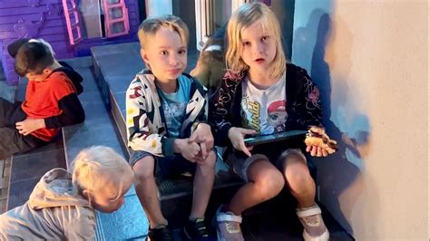 День ДРУЗЕЙ Чистим Бассейн Ника Лайф Youtube