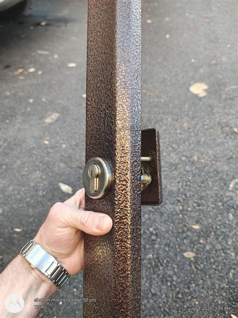 Секретна Брава за врата Врати дограма щори тенти Стара Загора Хоризонтална брава за