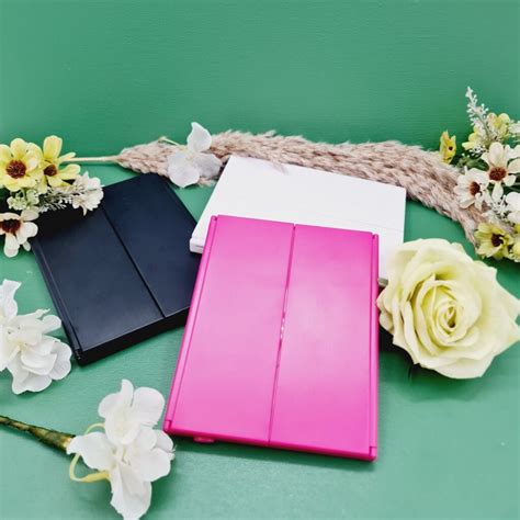 กระจกพับ 3 ส่วนพร้อมไฟ Led สำหรับพกพา และแต่งหน้า Shopee Thailand