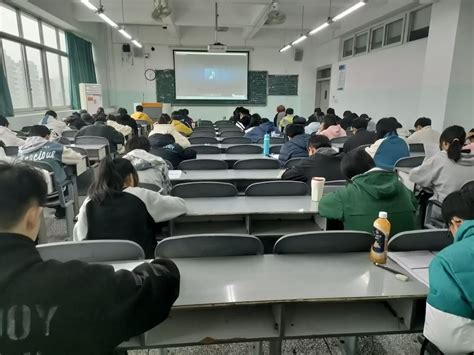 初试牛刀,备战四级——学院举办大学英语四级模拟考试 四川农业大学信息工程学院 初试牛刀,备战四级——学院举办大学英语四级模拟考试 四川农业大学信息工程学院