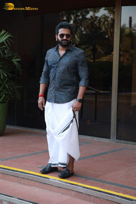 Rishab Shetty Promotes Kantara In Mumbai See Pics And Video