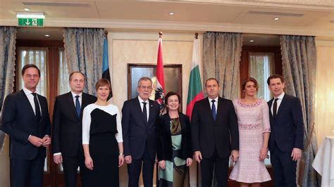 Румен Радев и съпругата му бяха почетни гости на Новогодишния концерт на Виенската филхармония