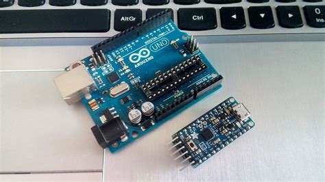 How To Use The Adafruit Pro Trinket Board Arduino Tutorial Ardumotive Arduino Greek Playground