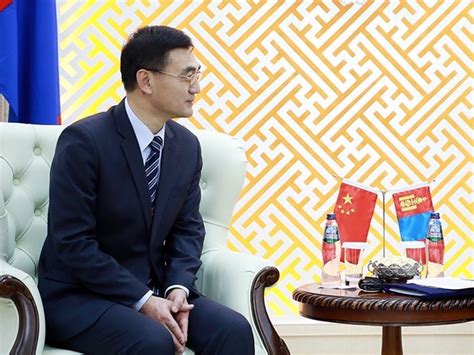 Хотын захиргаанаас БНХАУ д 50 мянган ам долларын тусламж үзүүллээ Isee Mn