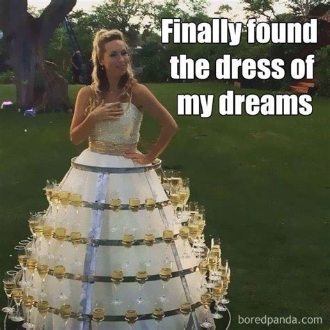 White And Gold Dress Meme Explained At Evelyn Graves Blog