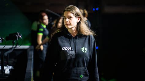 Best Female Cs2 Players In 2025 Top 5 Female Cs2 Players