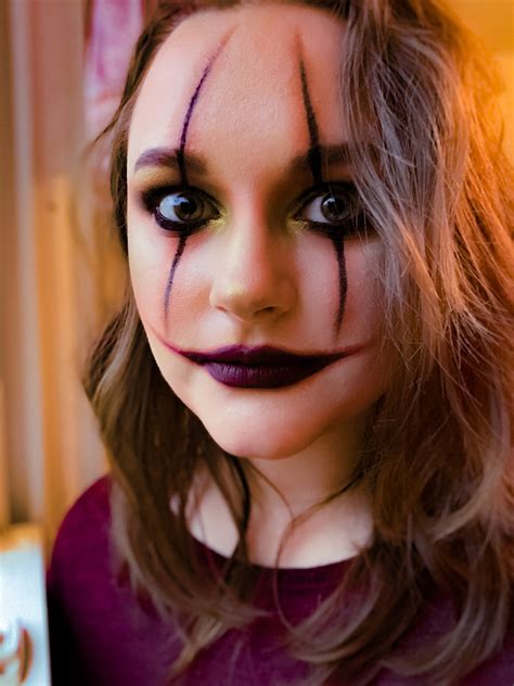 Pretty Halloween Makeup Ideas For Women