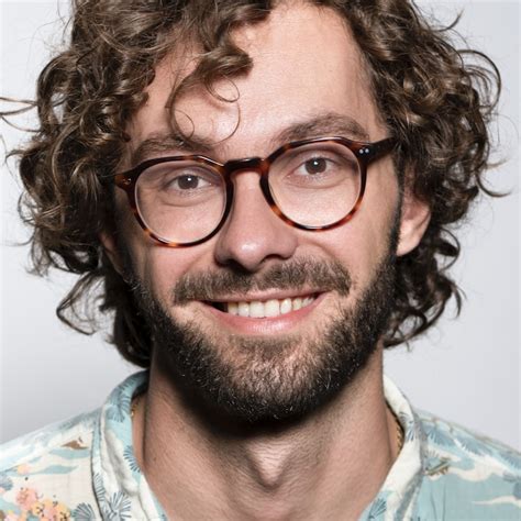 Team Section With Small Circular Image Size Using Tailwind Css