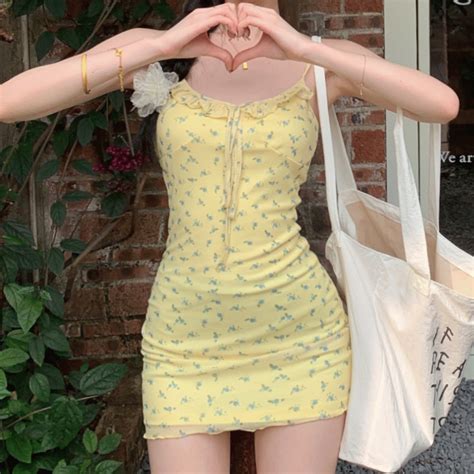 레몬 플라워 원피스 나시 여름 미니 프릴 해변 시스루 쉬폰 바다 러블리 라인 몸매 끈나시 에이블리