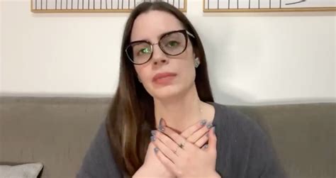 Zoe Martinez Jornalista Cubana Faz Forte Desabafo E Detona A Censura