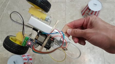 Creating A Nodemcu Esp8266 Android Phone Controlled Rover Youtube