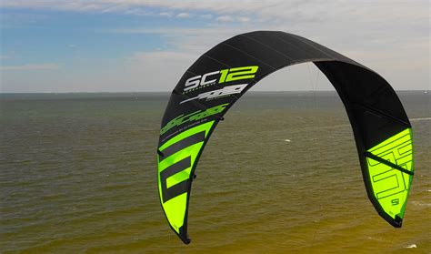 Epic Kites Kiteboarding 7g Screamer 10 Kite Features
