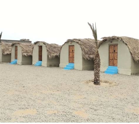 اقامتگاه بومگردی بلوچ در کنارک چابهار