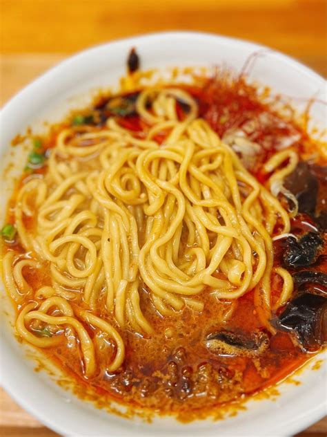 新店種実担々麺 菊川横浜市南区永田東井土ヶ谷駅 ちょこの横浜ラーメン日記