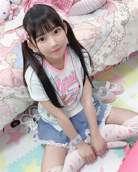 長澤茉里奈 大人なのに女児服着てる ロリコン 合法ロリ 合法ロリ巨乳 コスプレ コスプレイヤー 女児服 グラビア アイドル Free