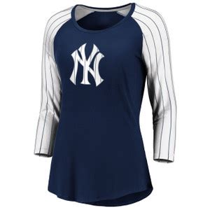 Womens New York Yankees Apparel Womens New York Yankees