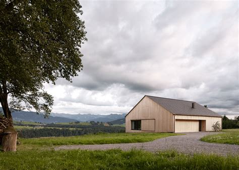 Bernardo Bader Uses Local Wood To Build A Barn Like House In Austria